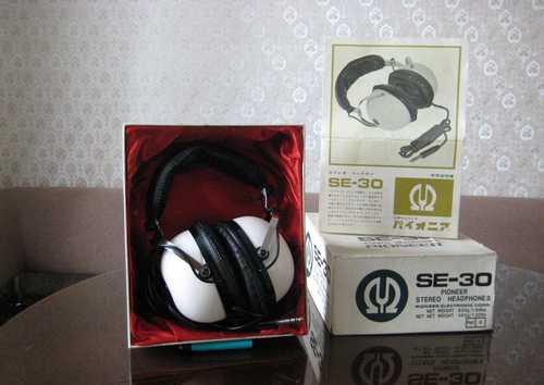 Pioneer se 30