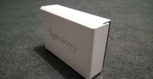 Сетевое хранилище Synology DS119j
