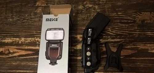 Вспышка Meike MK-950 II для Nikon с подставкой