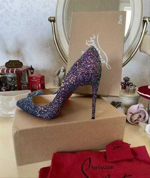 Туфли Christian Louboutin 39.5 pigalle follies нов