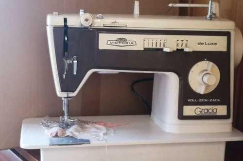 Швейная машина Gracia Victoria 807