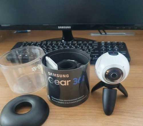 Видеокамера экшн Samsung Gear 360 (SM-C200)