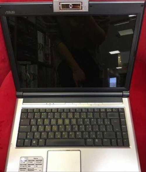 Ноутбук Asus F8S
