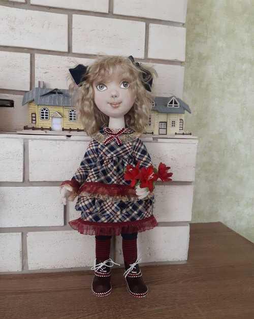 Авторская текстильная кукла ручной работы