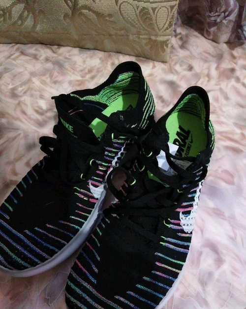 Летние кроссовки Nike