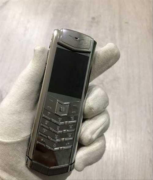 Мобильный телефон Vertu