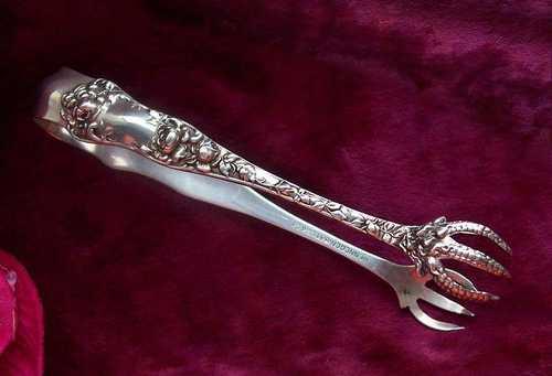Серебряные щипцы розы на лапах антиквариат