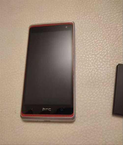 Телефон HTC Desire 600