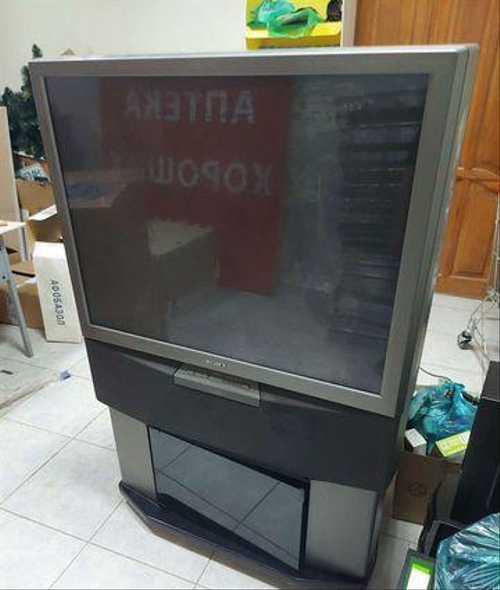 Телевизор Sony trinitron с Японии