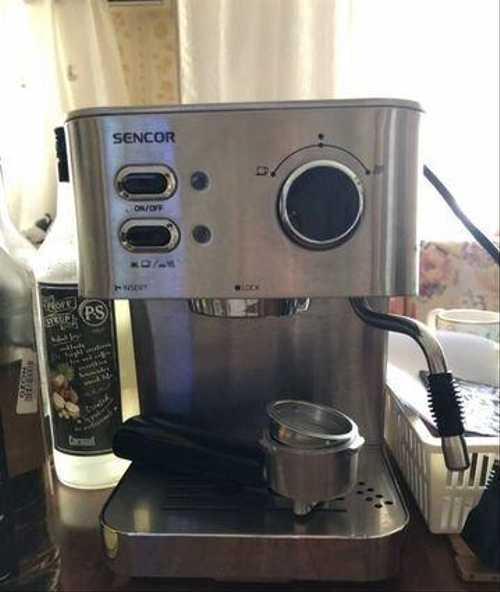Кофеварка эспрессо/капучино Sencor SES 4010SS