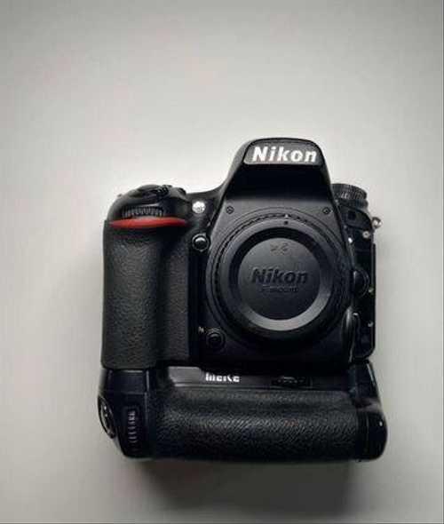 Батарейный блок Nikon D750. Вертикальная рукоятка