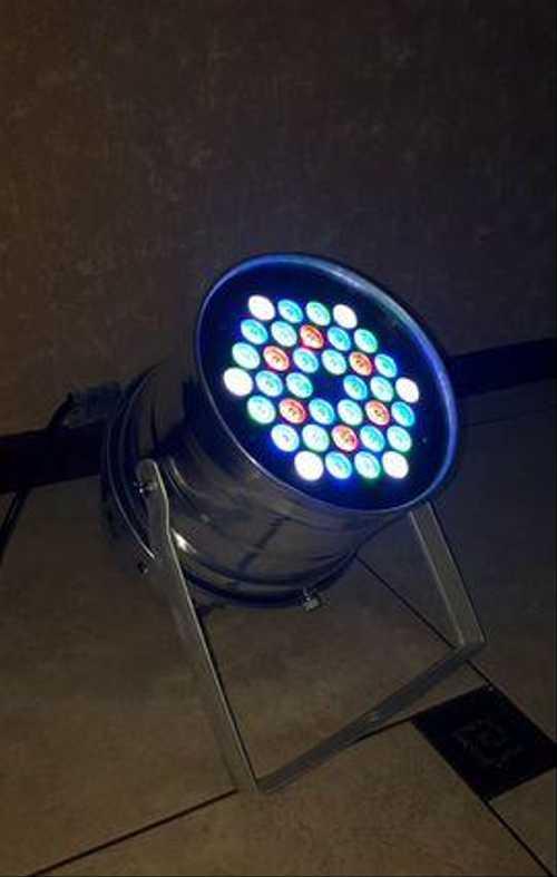 Прожектор светодиодный PAR64 PR Lighting JNR-8018I