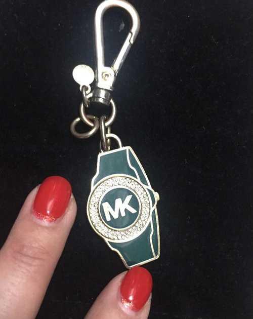 Брелок Michael Kors