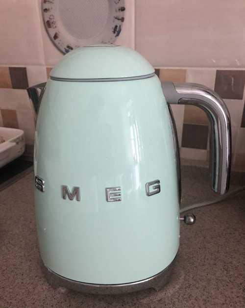 Чайник smeg (мята)