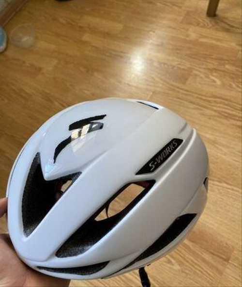Шлем велосипедный specialized