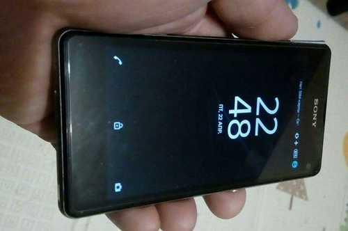 Телефон Sony Z1 compact