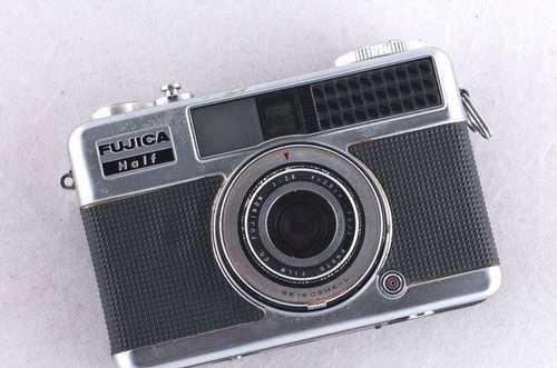 Полукадровая Fujica Half механическая