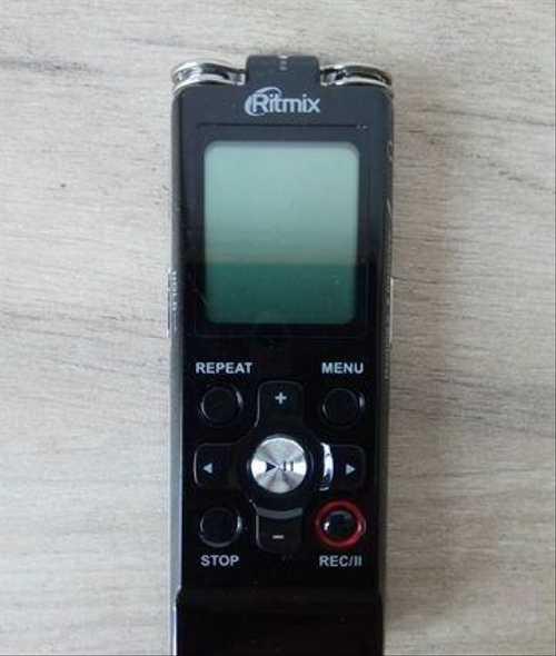 Цифровой диктофон Ritmix RR-850