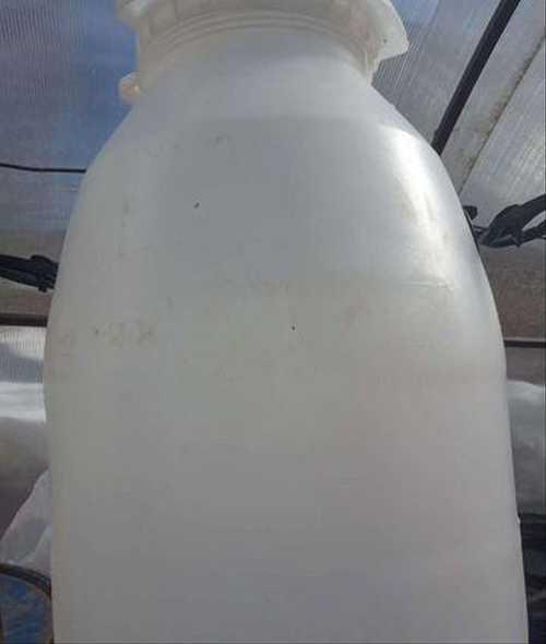 Бидон пластмасс