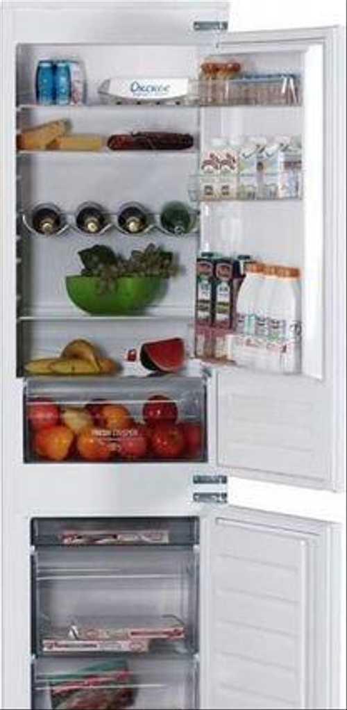 Встраиваемый холодильник комби Hotpoint-Ariston