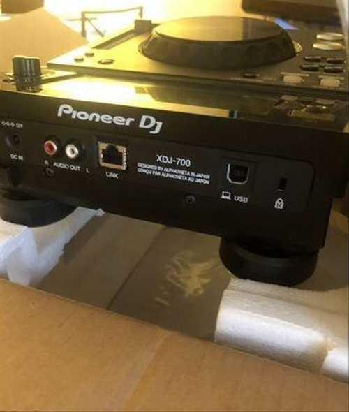 Проигрыватель Pioneer XDJ 700
