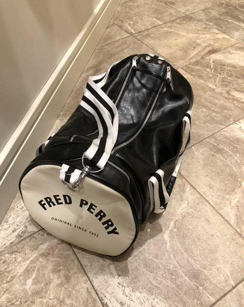 Сумка Fred Perry classic barrel bag