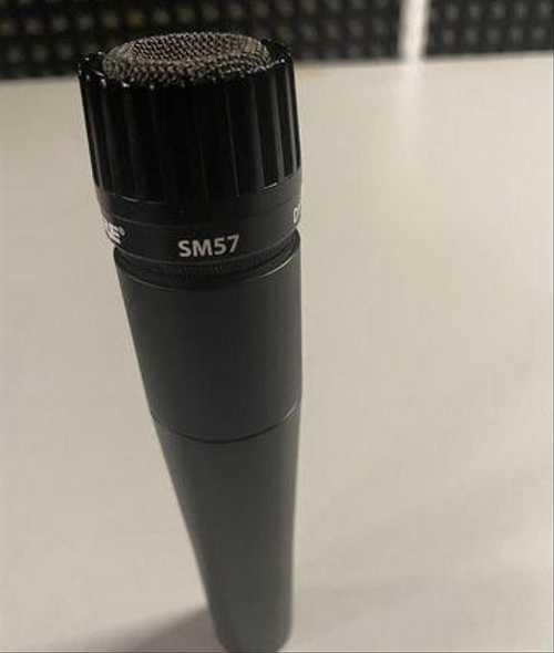Микрофон Shure SM57