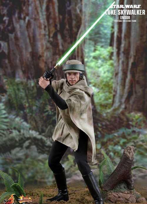 Hot Toys Sideshow Skywalker Endor