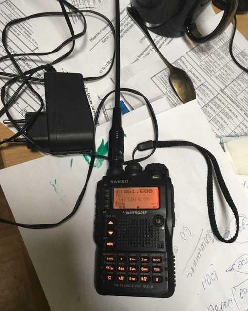 Рация Yaesu VX-8DR