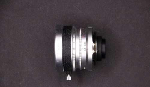 Voigtlander Ultra Wide Heliar 12mm f/5.6 M39 обмен