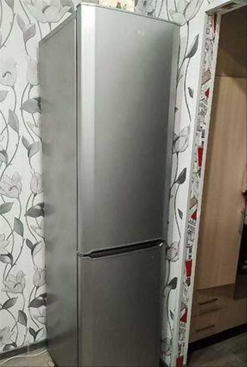 Вместительный холодильник Beko