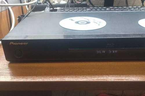 Blu-ray плеер pioneer bdp-150