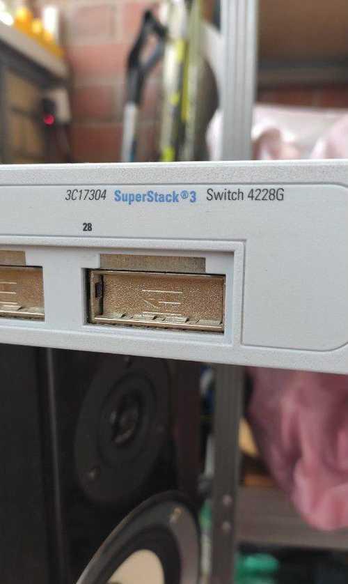 Коммутатор 3com 3C17304 SuperStack 4228G