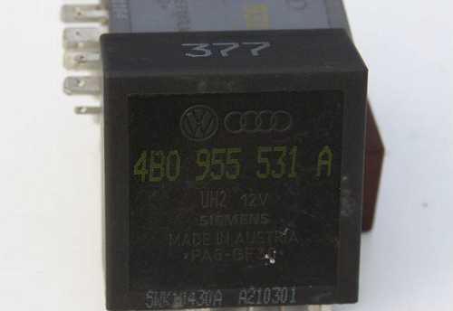 Реле стеклоочистителя Audi A6C5