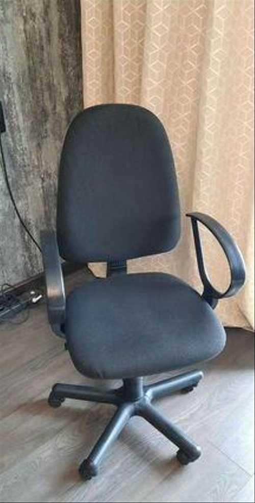 Компьютерное (офисное) кресло