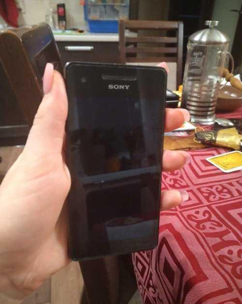 Телефон Sony Xperia V aqua