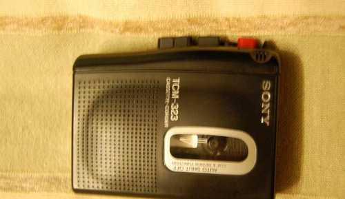 Диктофон кассетный Sony TCM 323