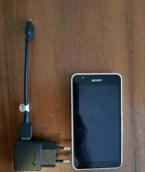 Смартфон Sony Xperia E4G Dual E2033