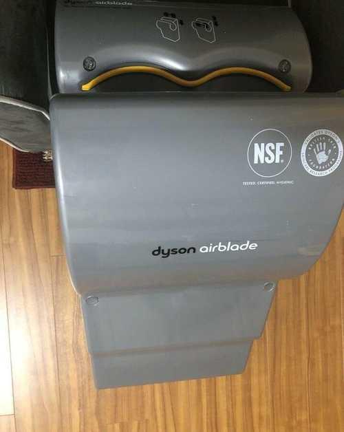 Сушилка для рук Dyson Airblade AB03