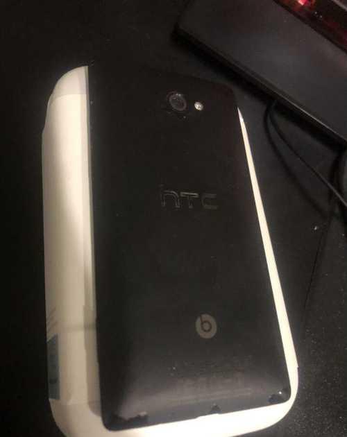 Телефон HTC 8x