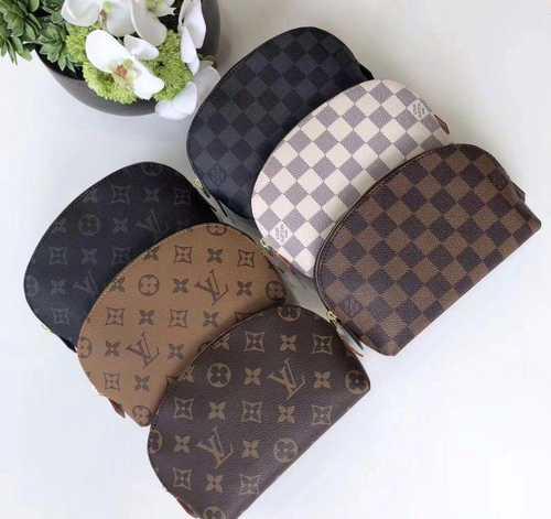 Косметичка Louis Vuitton