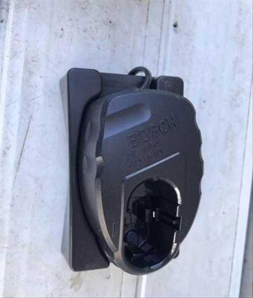 Зарядное устройство