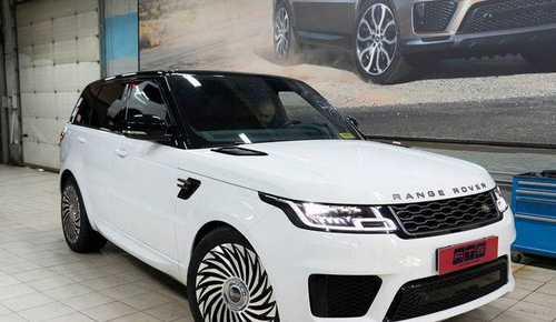 Выдвижные электропороги ATS на Range Rover Sport