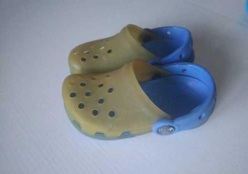 Crocs