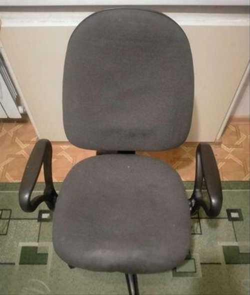 Компьютерное кресло (Старое- Б/У)