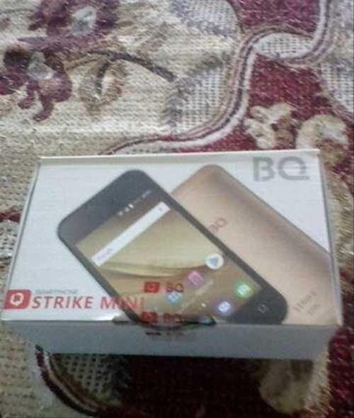 Телефон BQ Strike Mini 4072