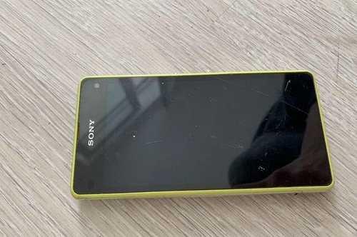 Телефон Sony xperia z1