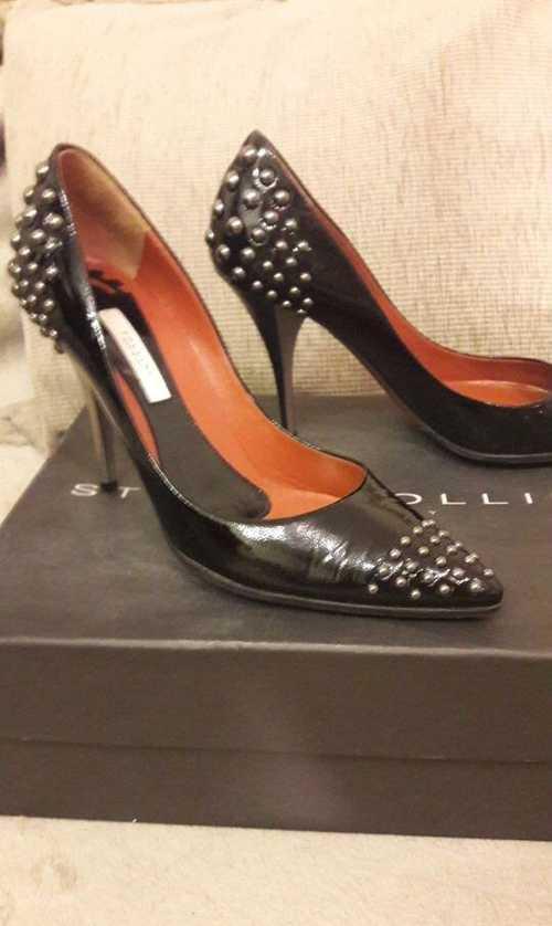 Продаю туфли Pollini