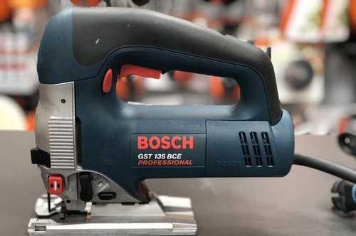Лобзик Bosch gst 135 bce