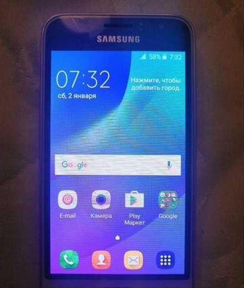 Телефон Samsung J1 2016 (j120)
